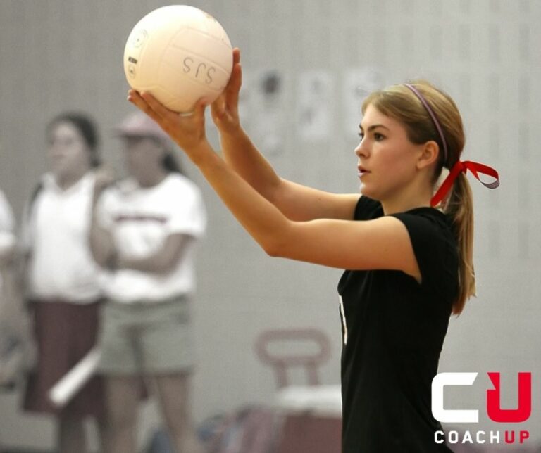 Volleyball Serve Techniques for Beginners - CoachUp Nation